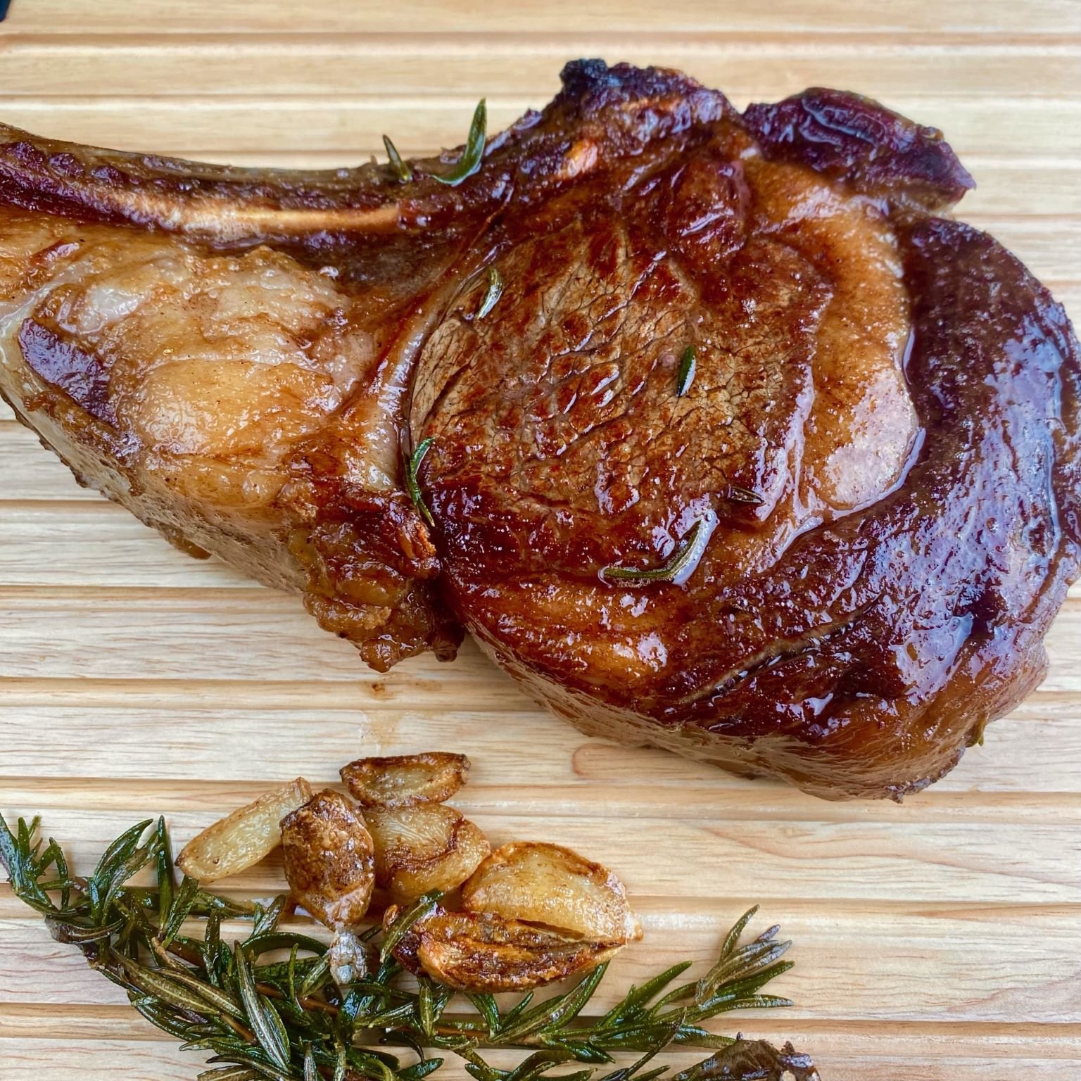 Ribeye Steak Dinner with Asparagus and Mash