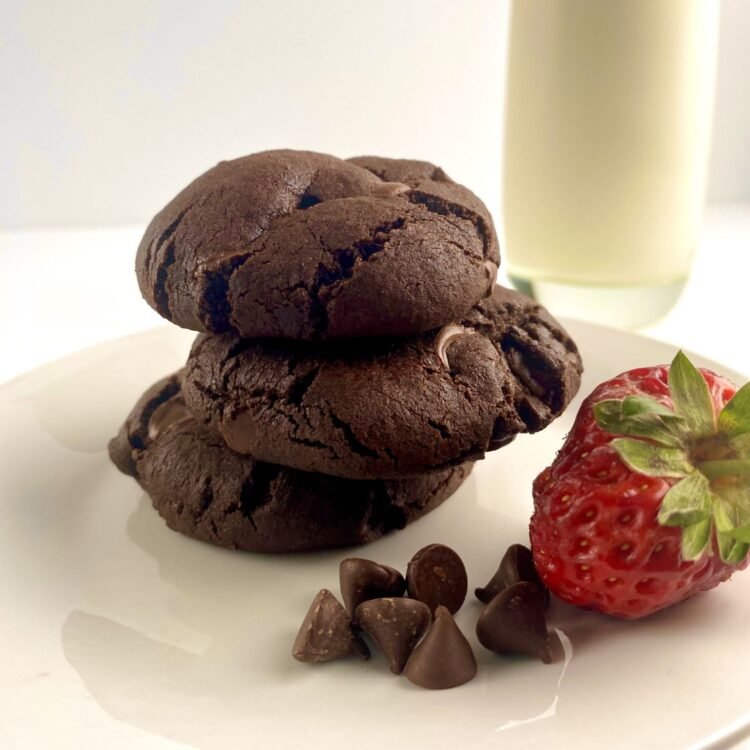 Dark Chocolate Cookies - Gooey and Delicious!
