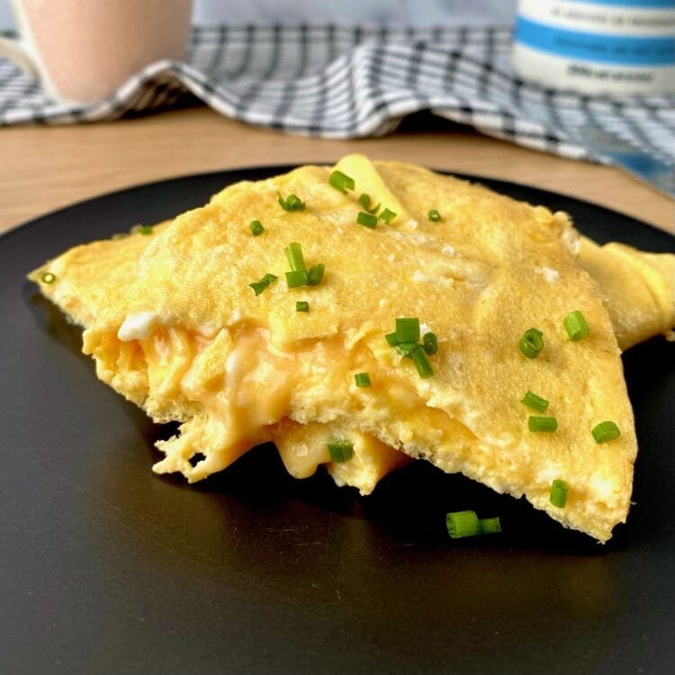 How to Make a French Omelette