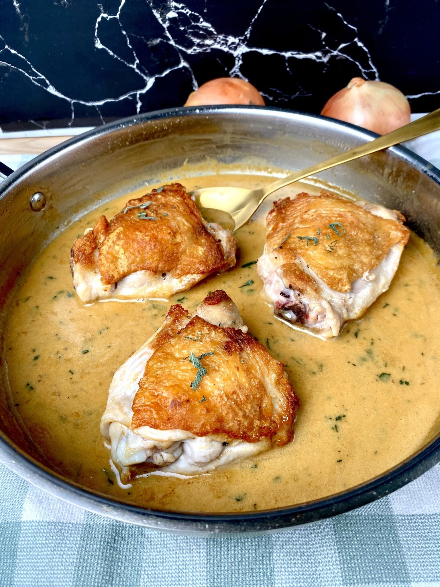 One Pan Crispy Chicken with Creamy Pan Sauce